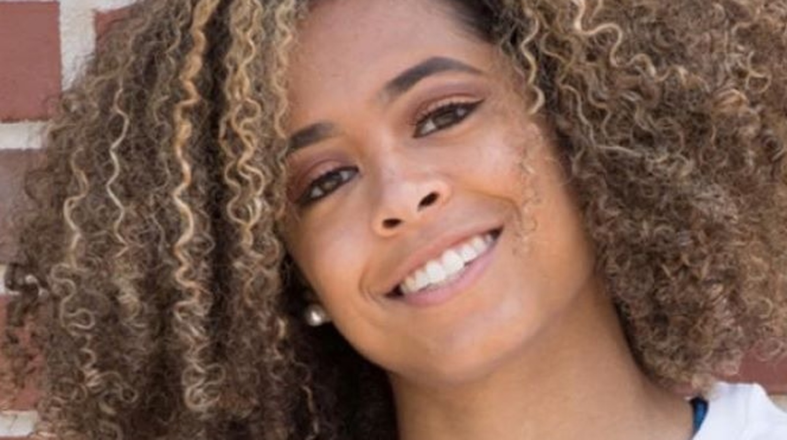 Gabbi Cunningham On How She Deals With The Pressures Of Being An ...