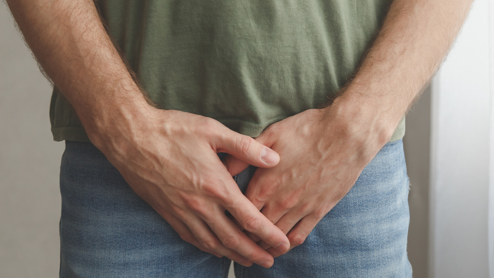 Is It Safe For Men To Wax Their Testicles?