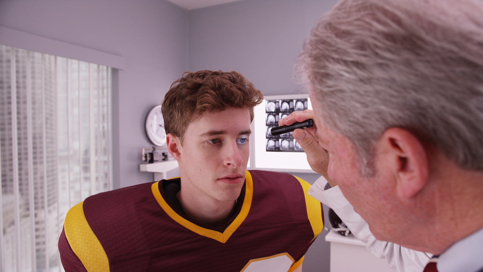 Is It Safe To Sleep With A Concussion?