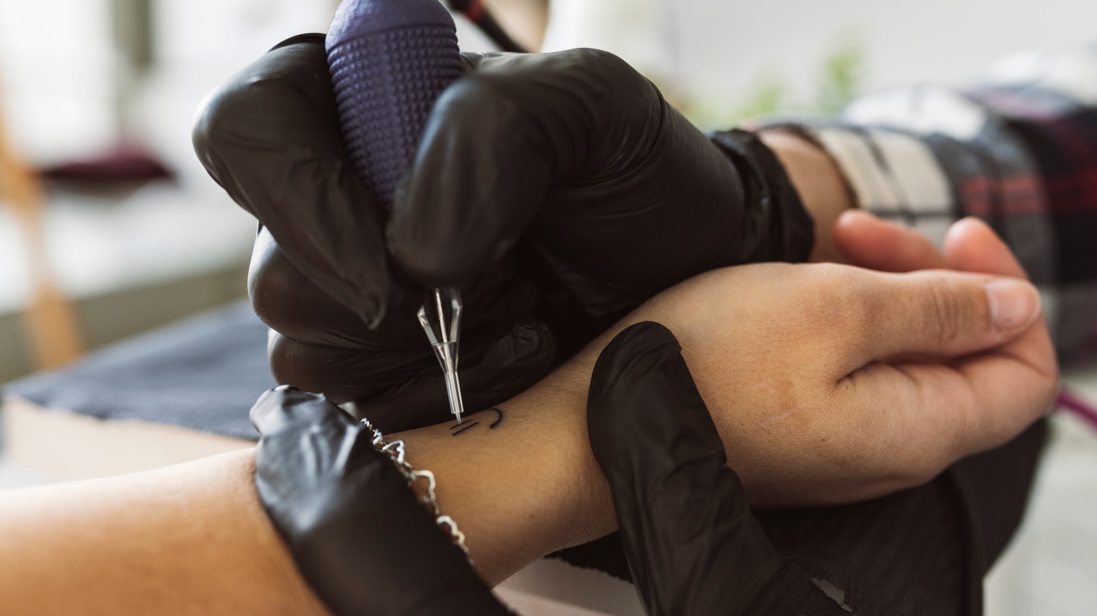 Is It Safe To Tattoo Over Prominent Veins 