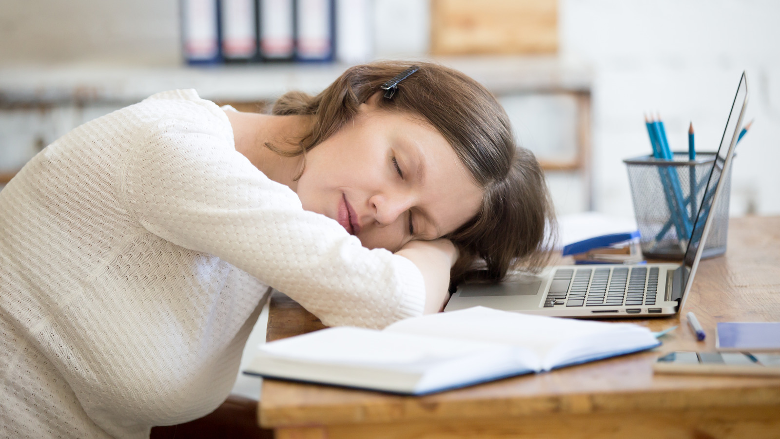 The Best Thing To Do If You Feel Tired After You Eat