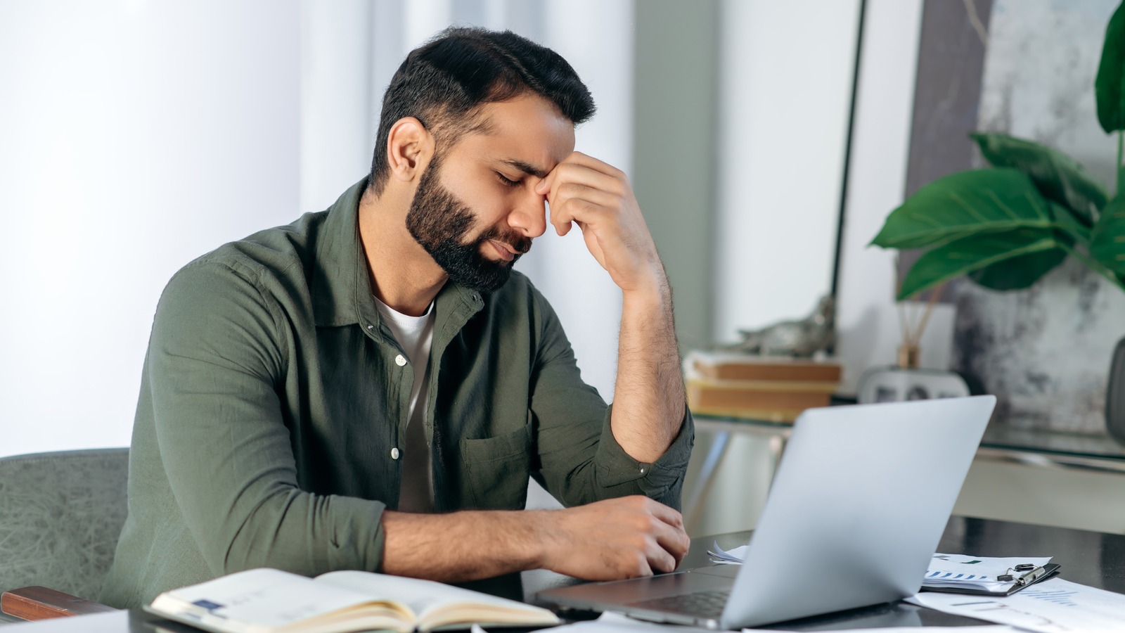 What Does It Feel Like When You Have A Post-COVID Headache?