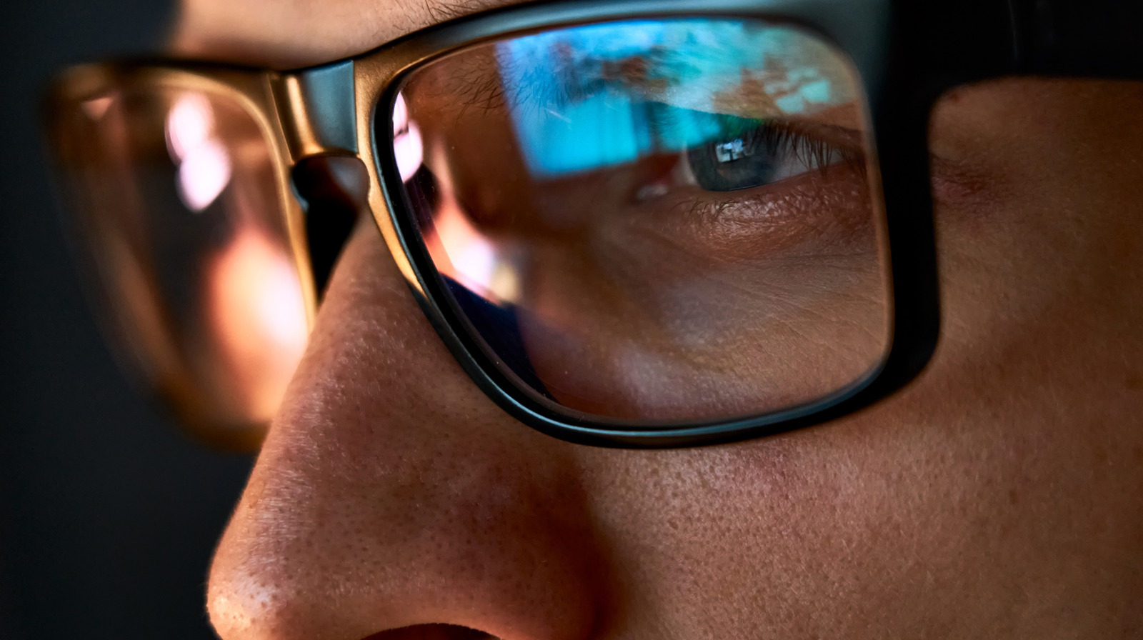 What Happens To Your Eyes When You Wear The Wrong Glasses What Happens To Your Eyes When You Wear The Wrong Glasses