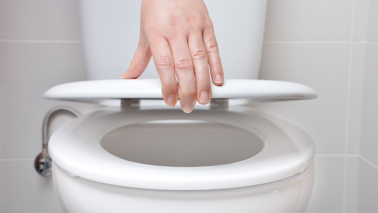 What It Means When Your Poop Is Frothy